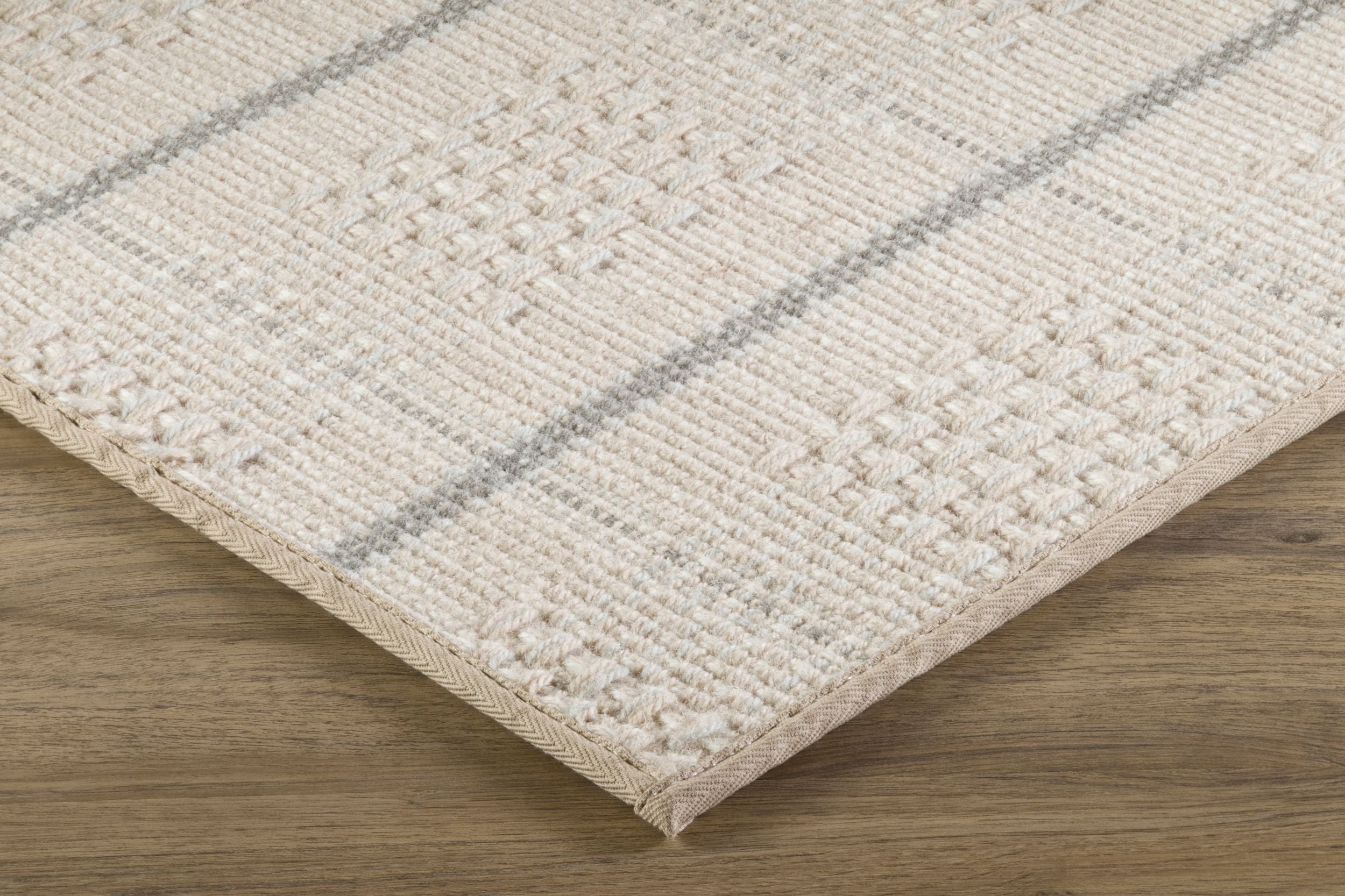 Coventry Wool Handmade Traditional Carpet