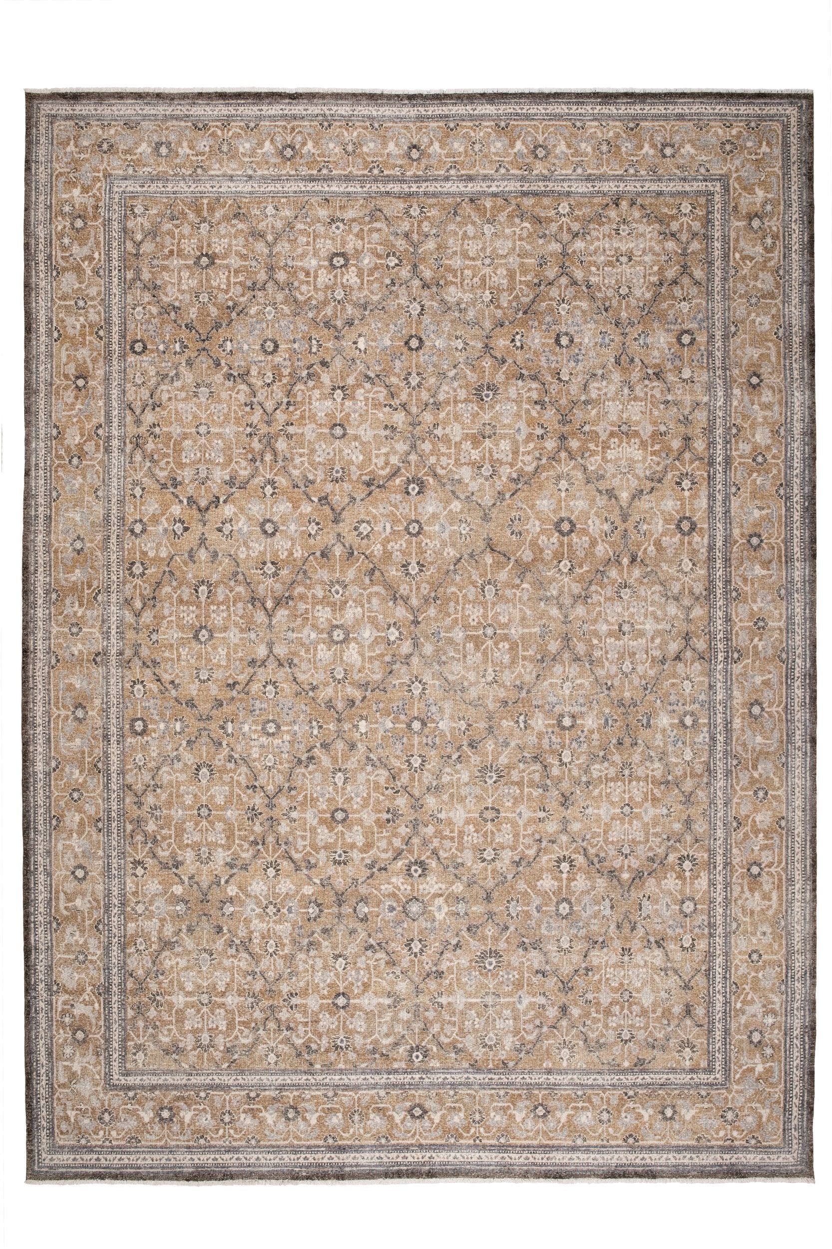 Edmund Traditional Hand-Knotted Wool Rug