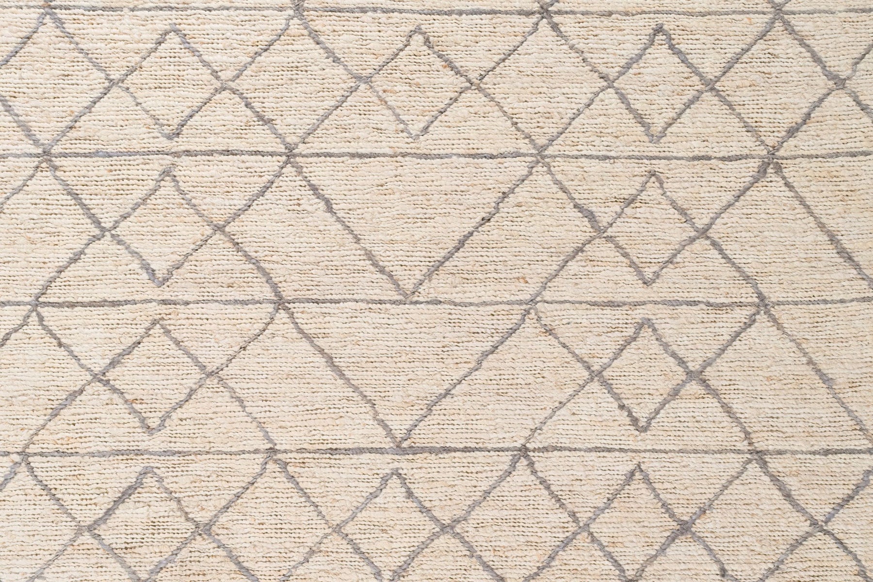 Edana 100% Jute Carpet with Geometric Design